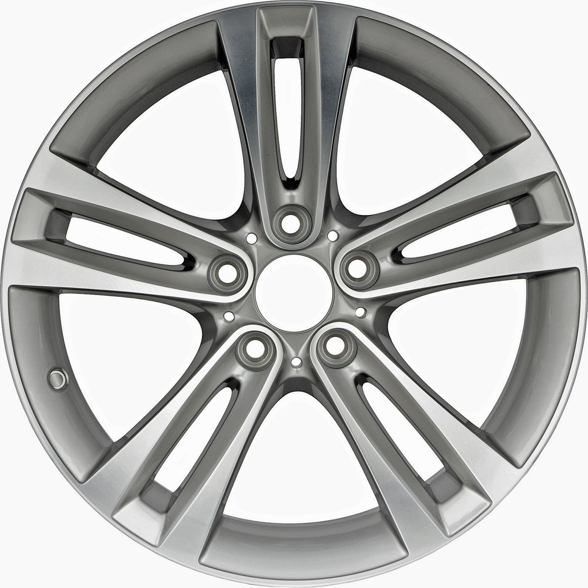 New 18" 2017-2020 BMW 440i Machined and Grey Replacement Alloy Wheel