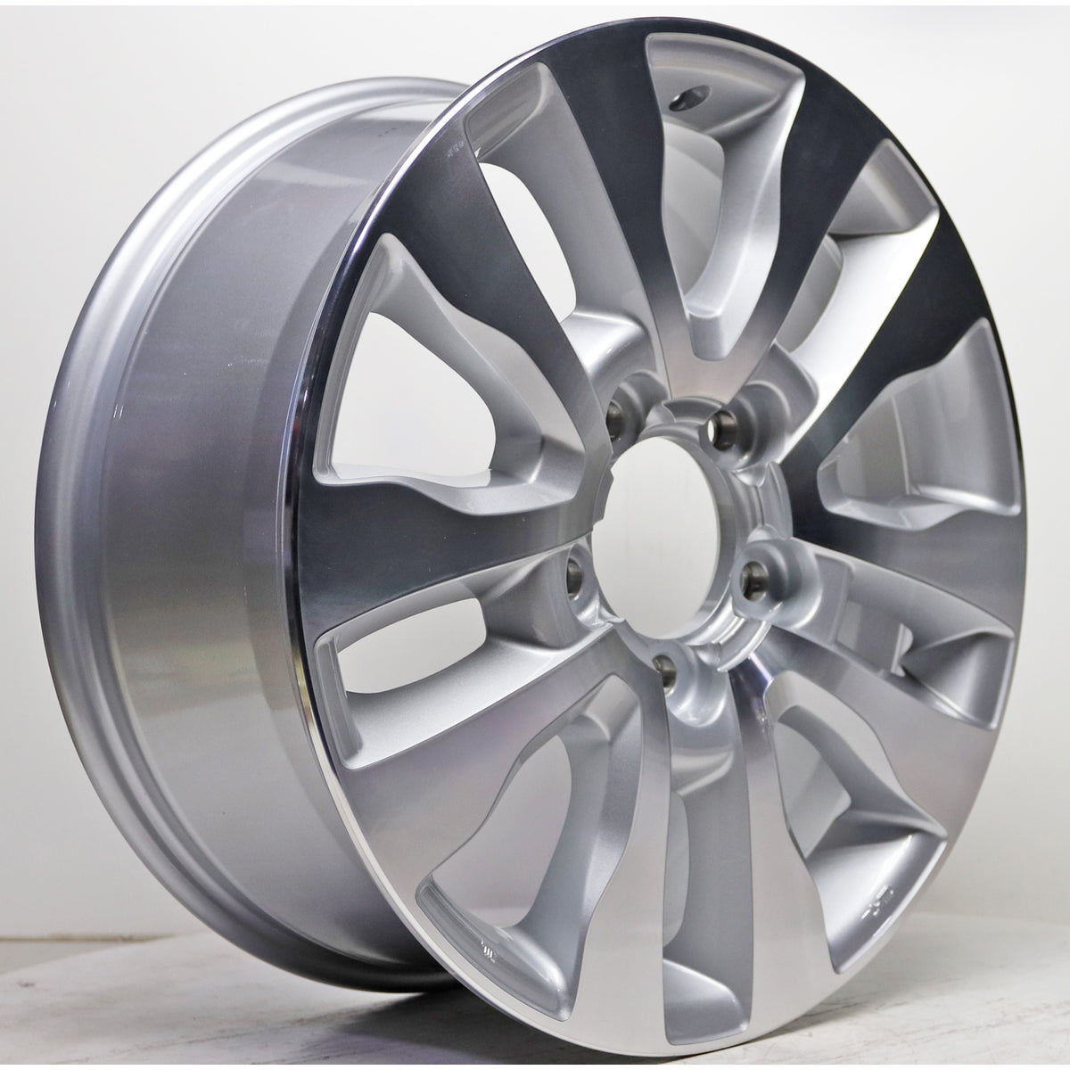 New 20" 2007-2021 Toyota Tundra Machined / Silver Replacement Alloy ...